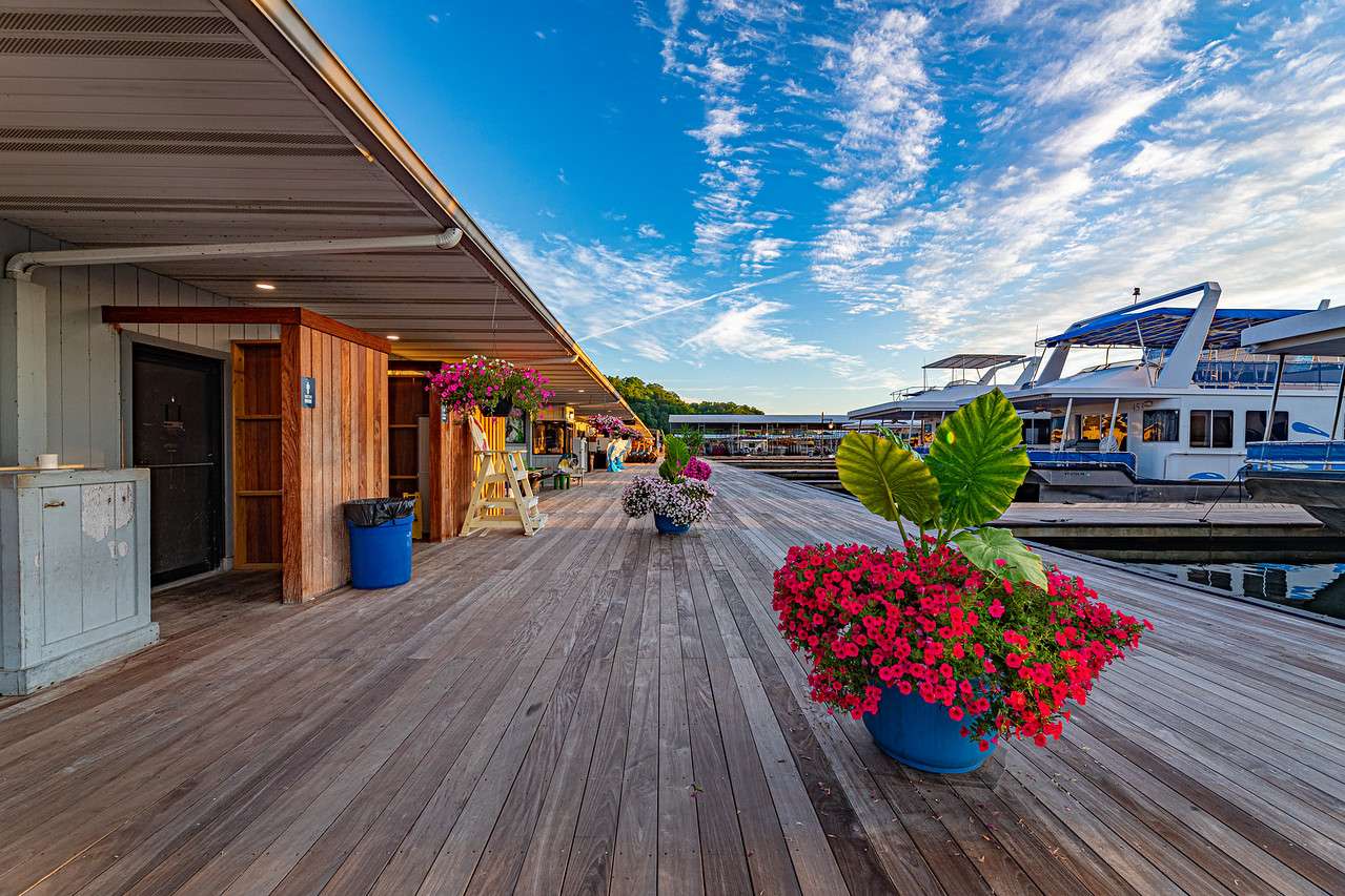 State Dock | State Dock Marina Slips – LPv9